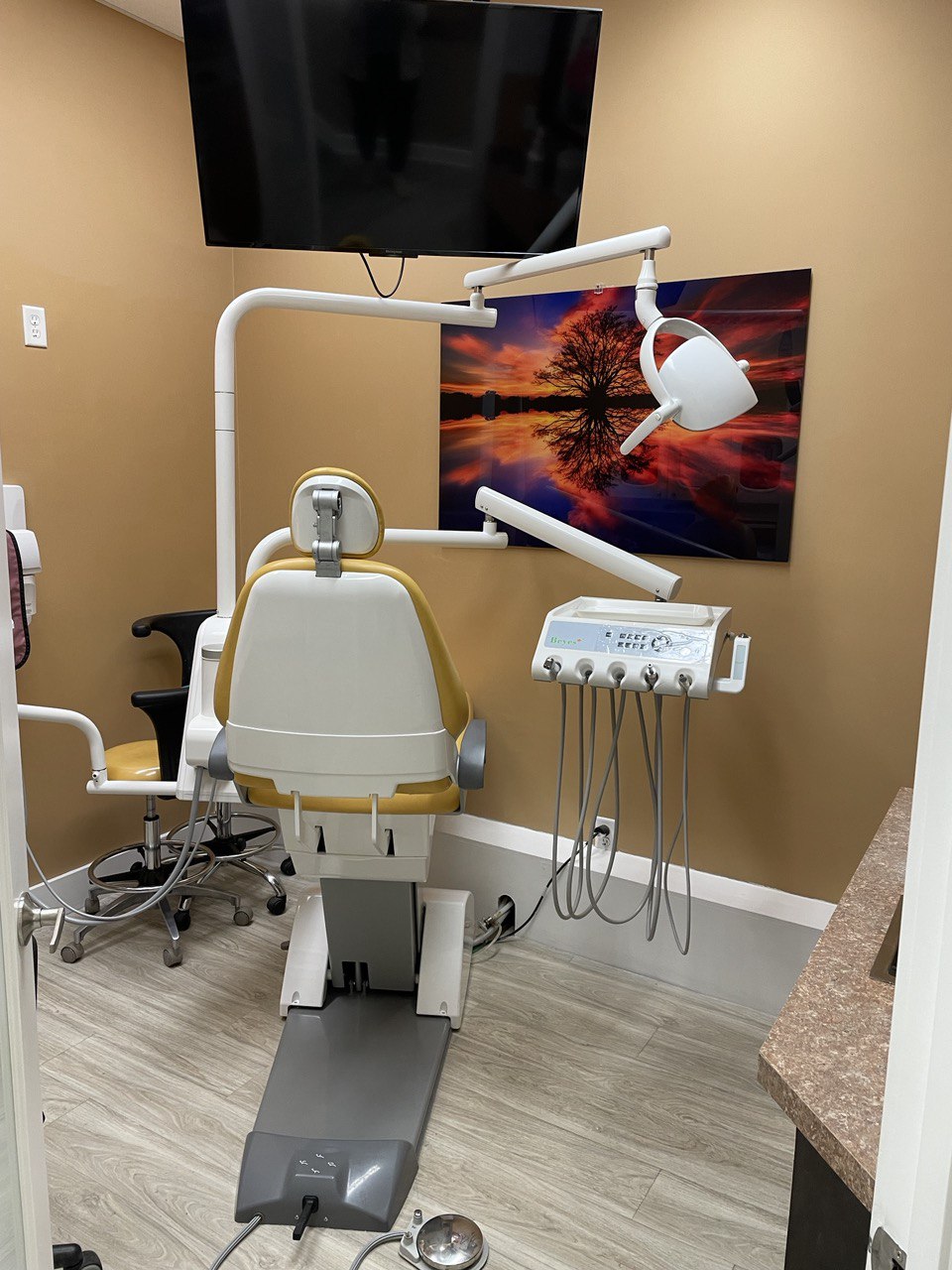 Dentist in Saskatoon | Hampton Village Dentistry