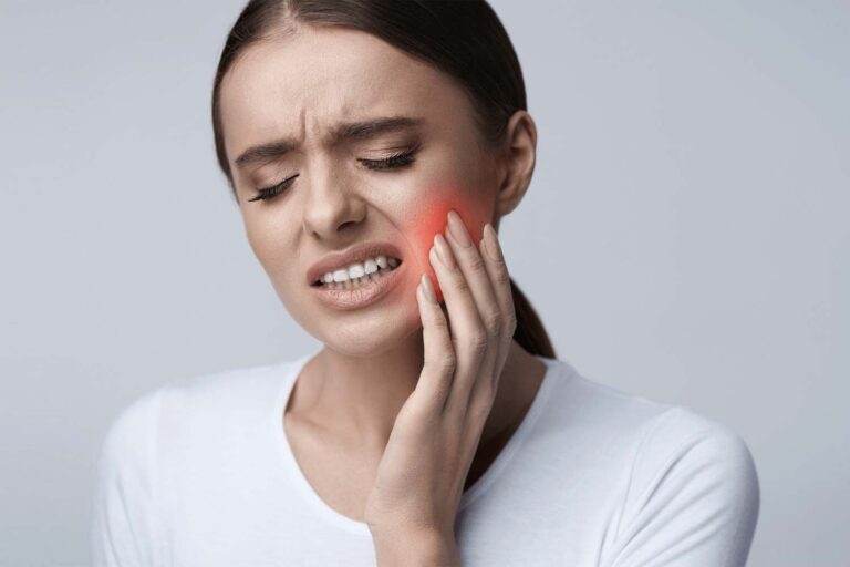 5 Signs Your Dental Bridge Don't Fit Properly - Hampton Village Dentistry